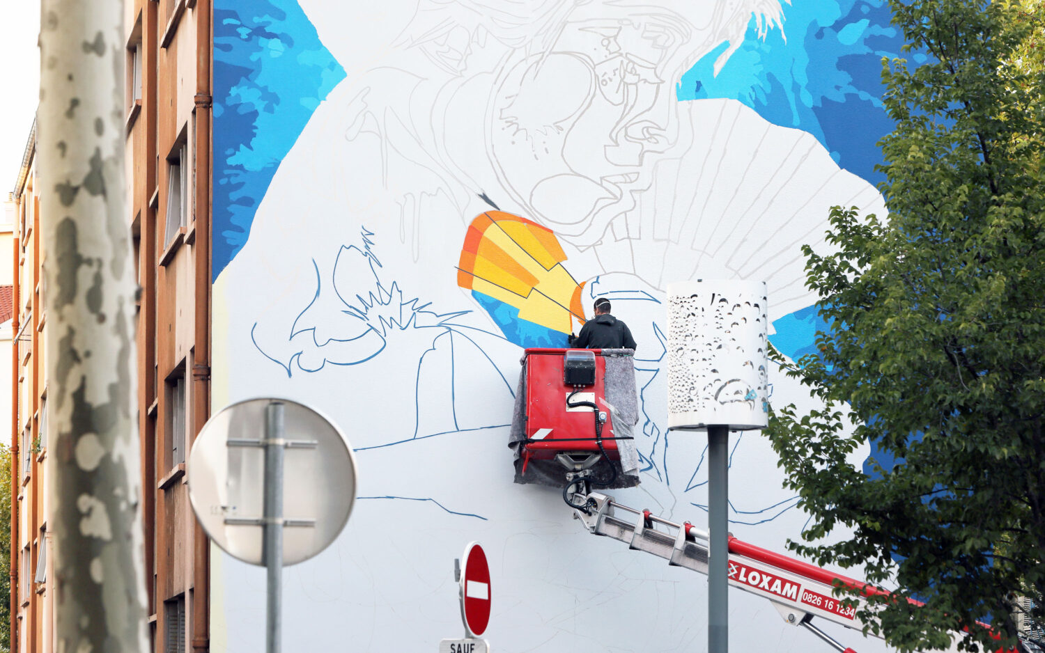Place des Tapis - Lyon Croix-Rousse - HETA ONE - Street Art - Graffiti ...
